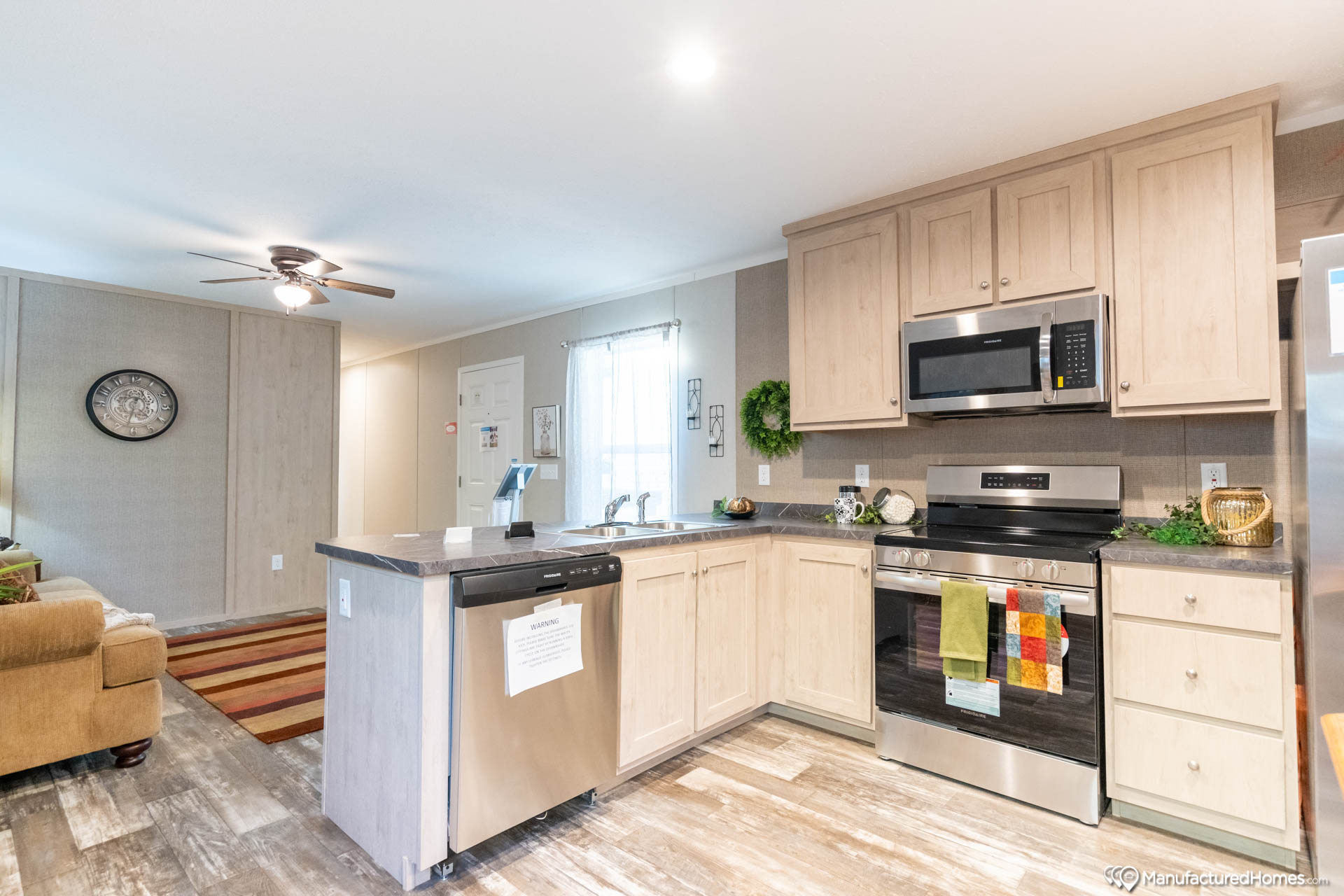 GEM Series Topaz 7014-625 by Clayton Lewistown - Showcase Homes